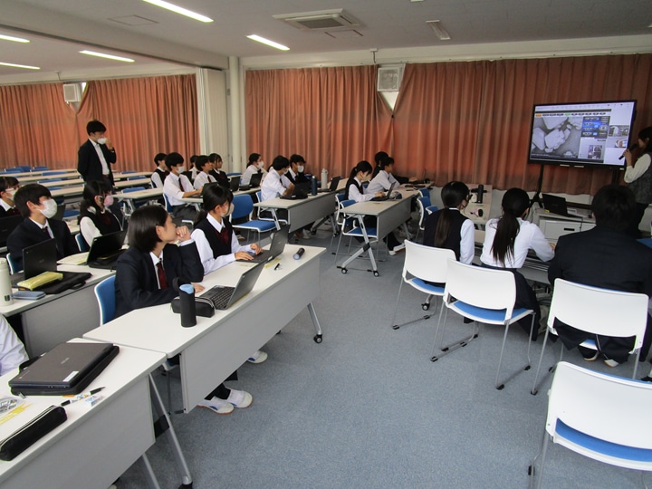 Hitachi High-Tech Conducts Outreach Class at Ibaraki Prefectural Ota ...
